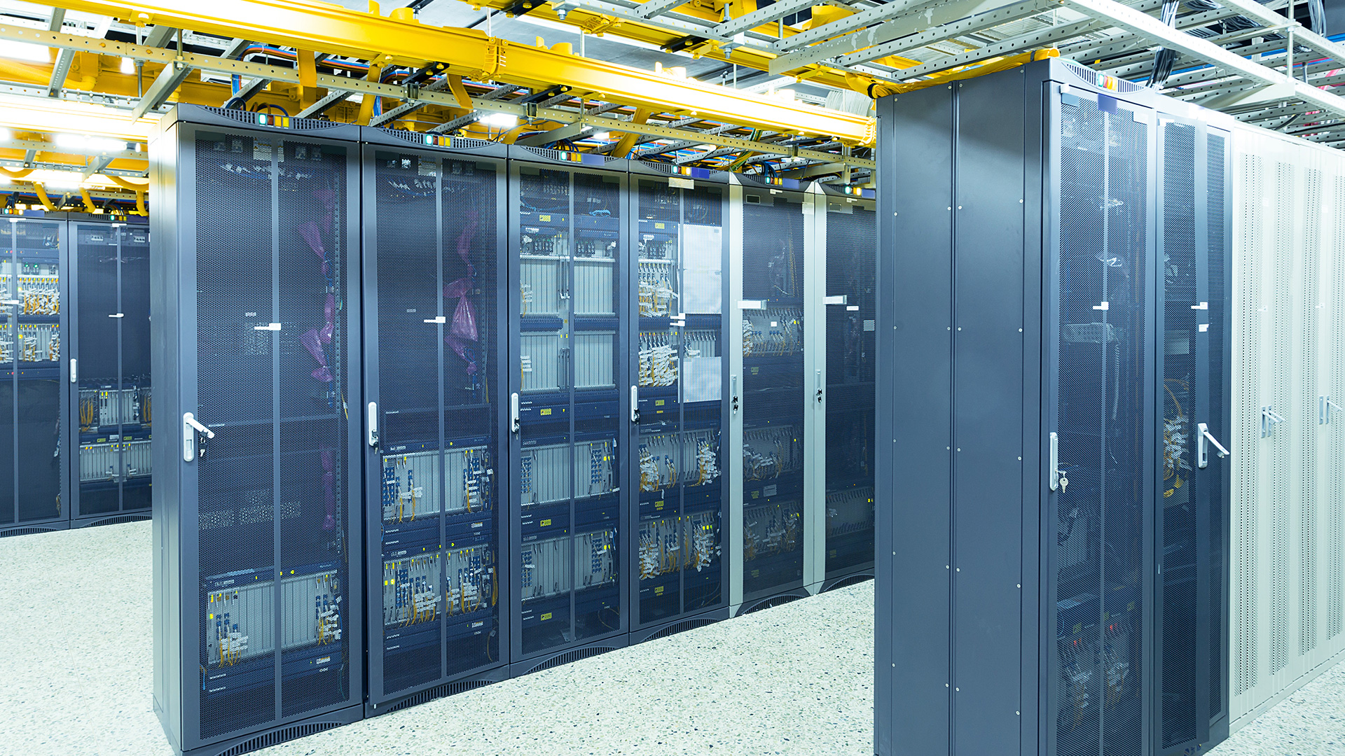 Datacenter (Veri Merkezi) Özellikleri ve Detayları Nelerdir ...